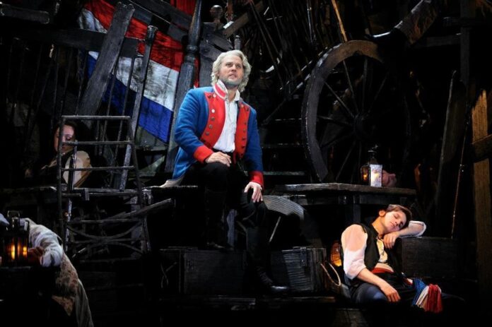 Gerónimo Rauch Encabeza el Tour Mundial de 'Los Miserables: The Arena ...